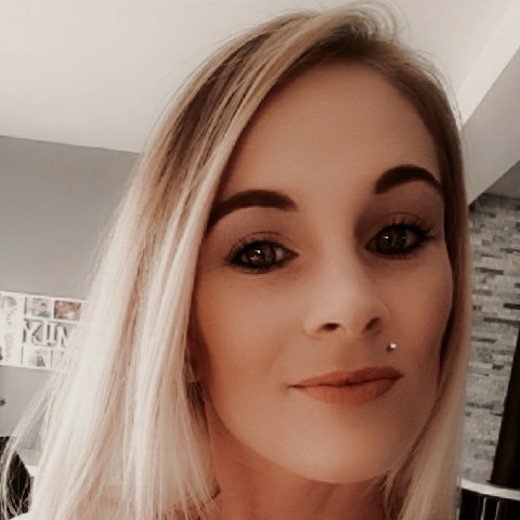 Victoria 🌸 influenceuse / Testeuse - Linkfly